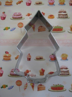 Christmas tree MEDIUM cookie cutter - Kiwicakes